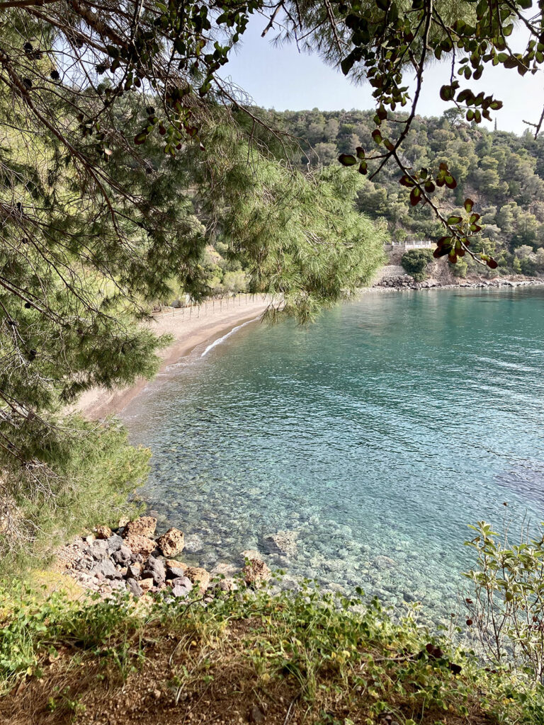ΜΕΘΑΝΑ: Το εναλλακτικό μυστικό της Πελοποννήσου - Ακτή Μέθανα
